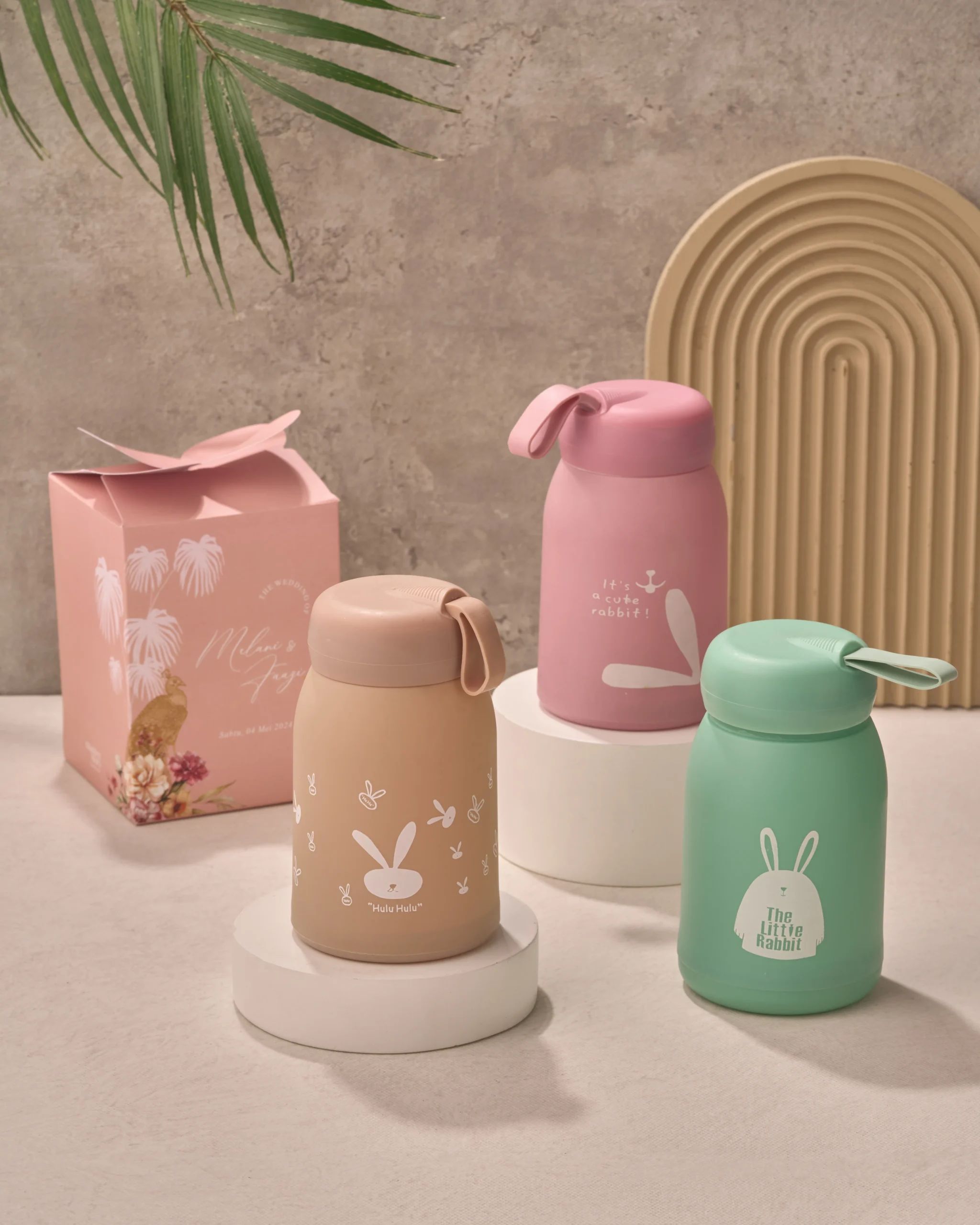 RABBIT BOTTLE - Mantenstory